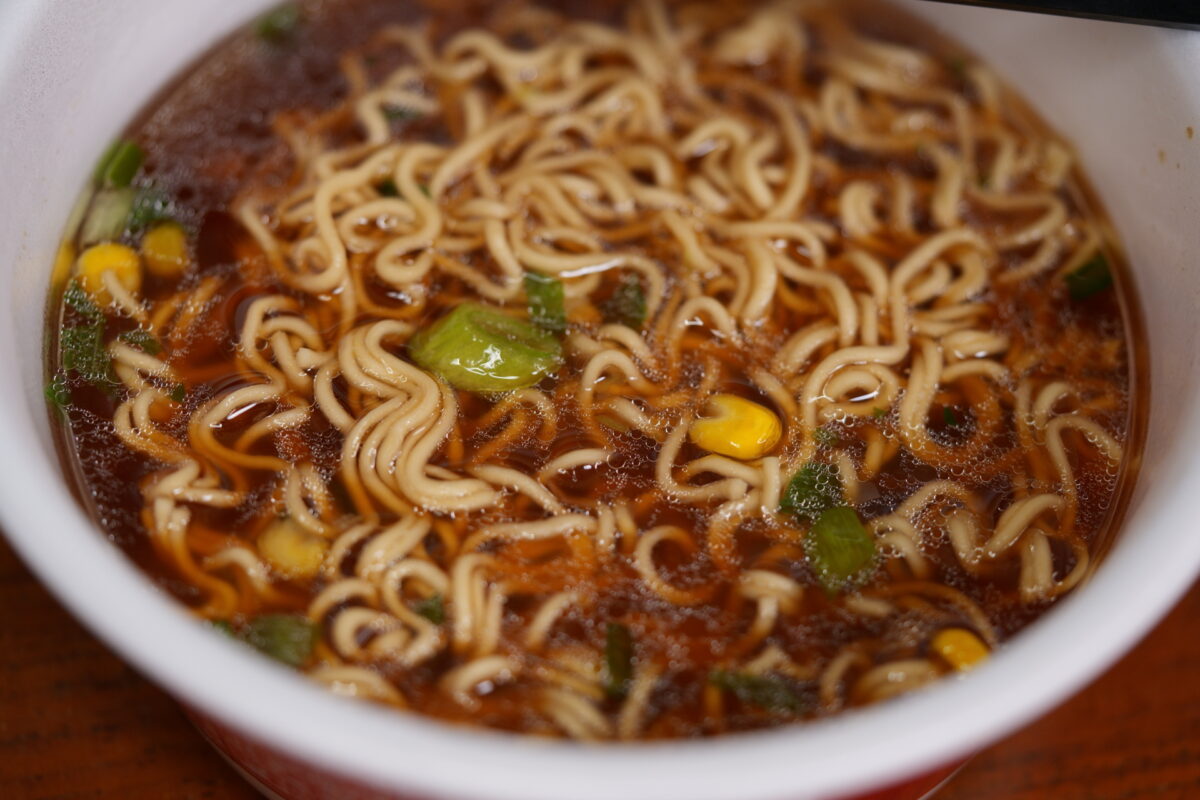 BASE RAMENのレビュー！ゴワゴワ感がない麺で食べやすい